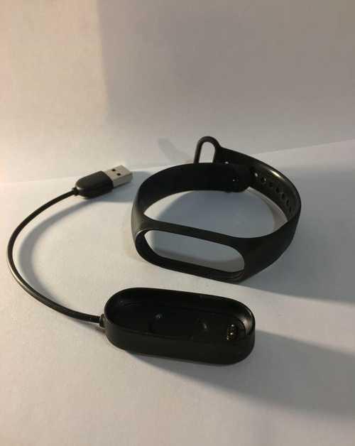 Ремешок и зарядка mi band 4