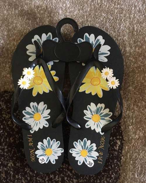 Шлепанцы - сланцы