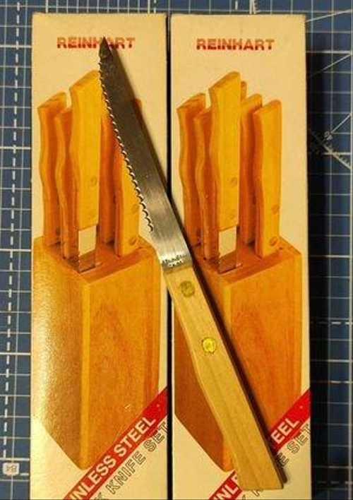 Набор ножей в деревянной подставке