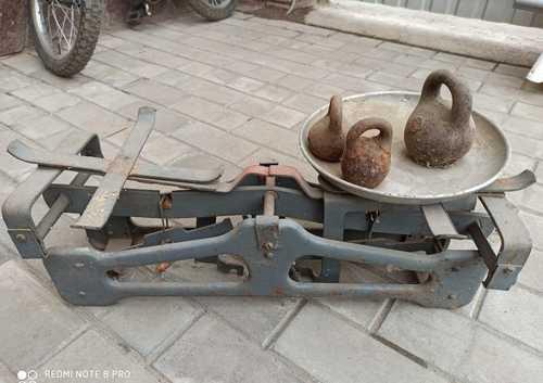 Весы СССР чашечные с гирями