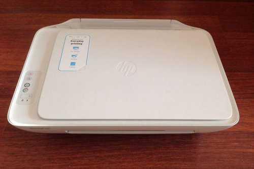 Мфу струйный HP DeskJet 2130, белый