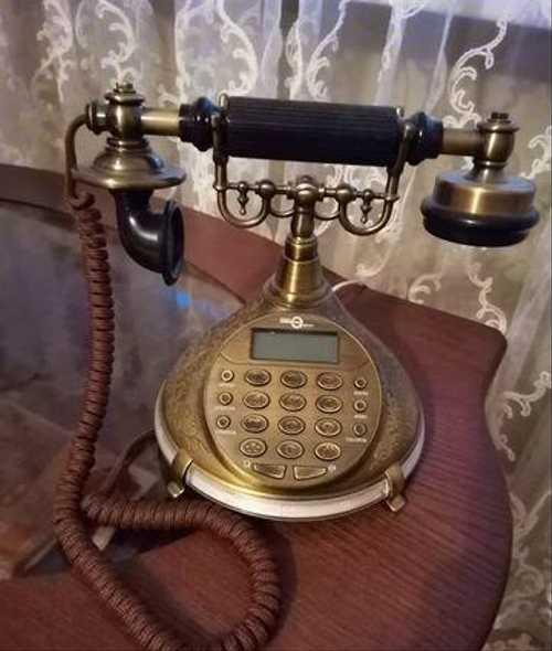 Винтажный телефон