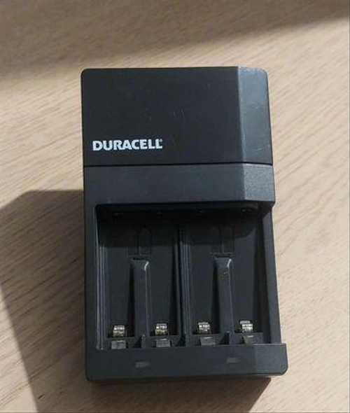 Зарядка Duracell для пальчиковых батареек AA