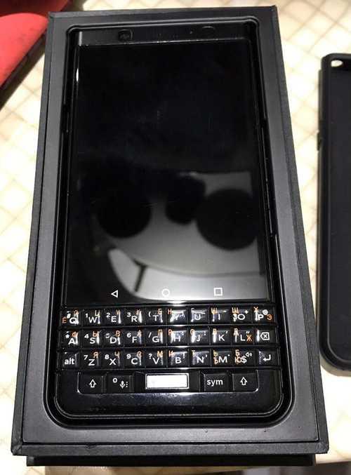 Телефон BlackBerry