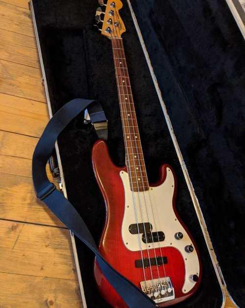 Fender Precision fretless 1983