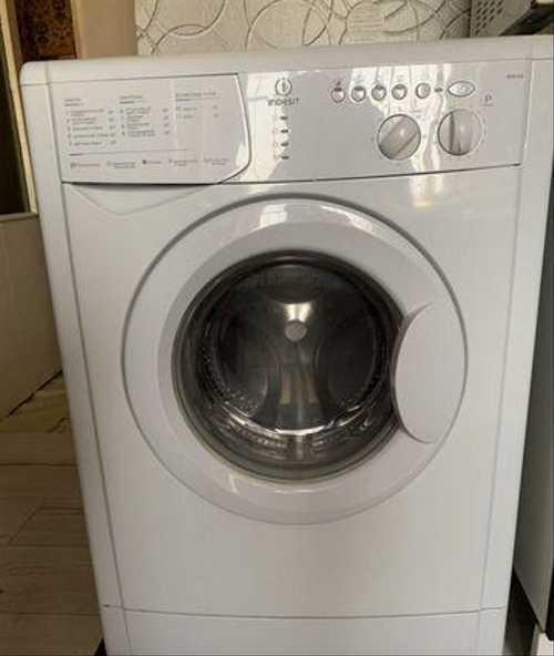 Стиральная машина indesit wisl103