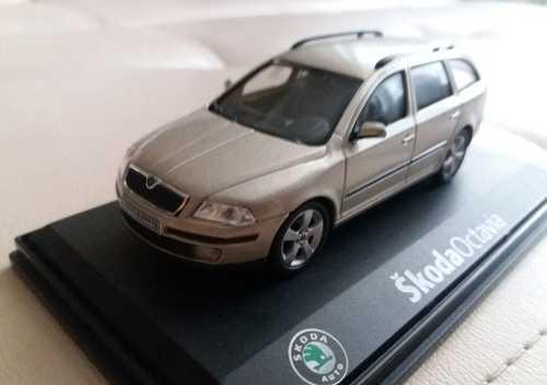 Модель Skoda Octavia "Abrex" 1:43