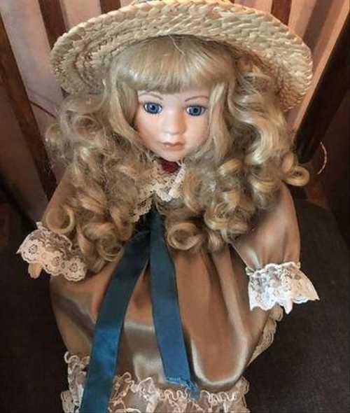 Кукла из гдр (куплена в советские времена)