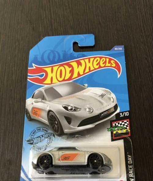 Hot wheels race day