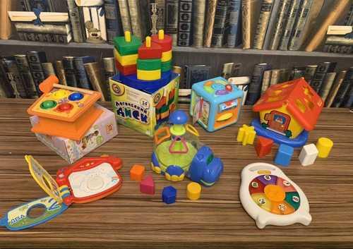 Развивающие игрушки fisher price