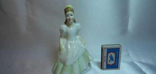 Антиквариат из Европы.Статуэтка royal doulton