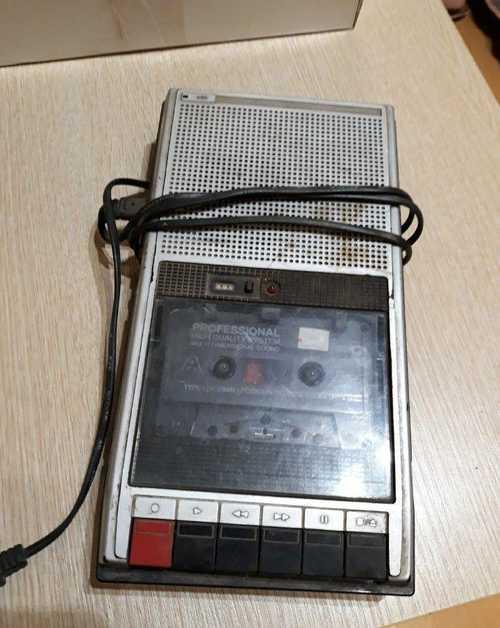 Магнитофон Sanyo slim112 (не работает)