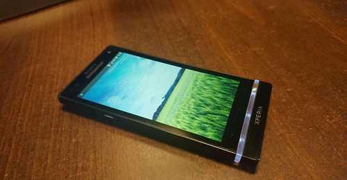 Смартфон Sony xperia S LT26i Black