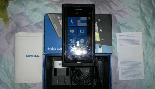 Сматрфон Nokia Lumia 800 16Gb