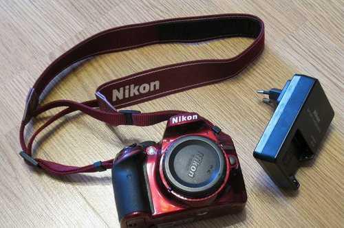 Красный Nikon D3200 body пробег 13т.к