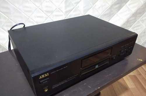 CD проигрыватель Akai CD 19