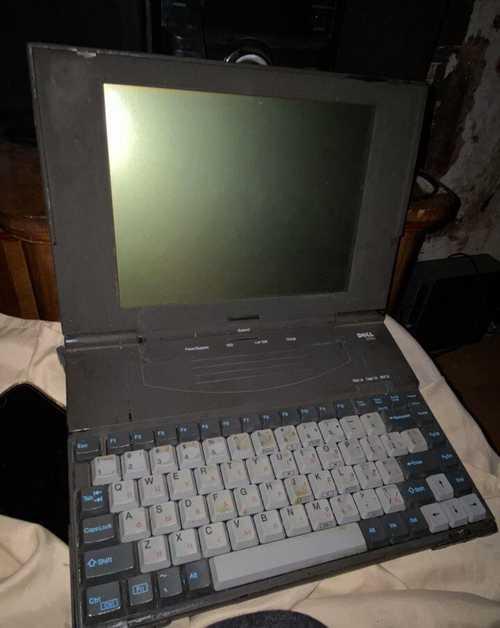 Старый ноутбук Dell 320 SLi 1994