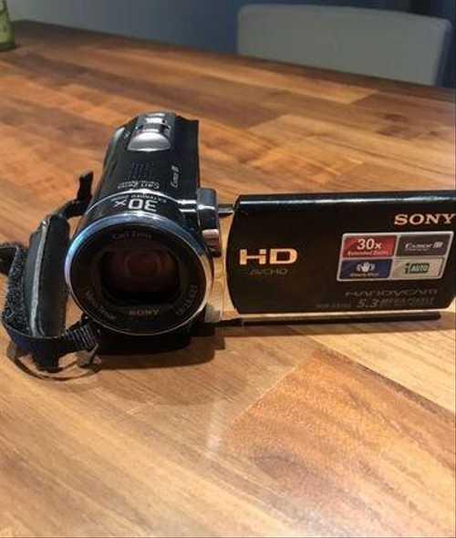 Видеокамера Sony HDR-CX190