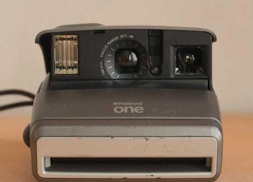 Polaroid One 600