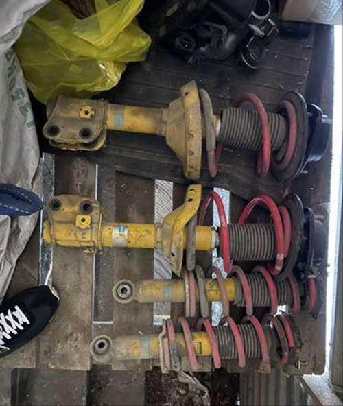 Subaru стойки bilstein