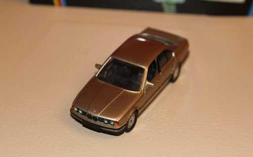 1/43 BMW E34 Schabak