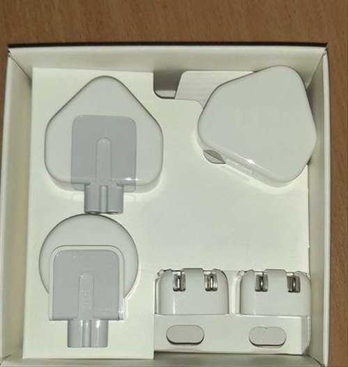 Apple World Travel Adapter Kit - набор преходников