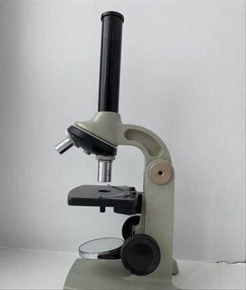 Микроскоп ум-301 (СССР)