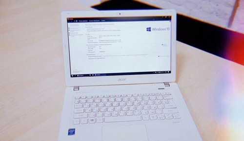 Ноутбук Acer Aspire V3-371-39DB белый