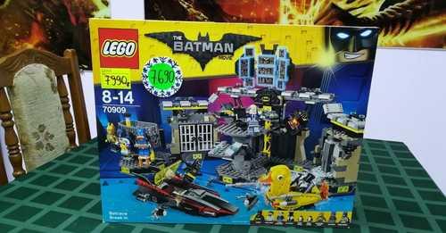 Lego Batman Movie 70909 Нападение на Бэтпещеру