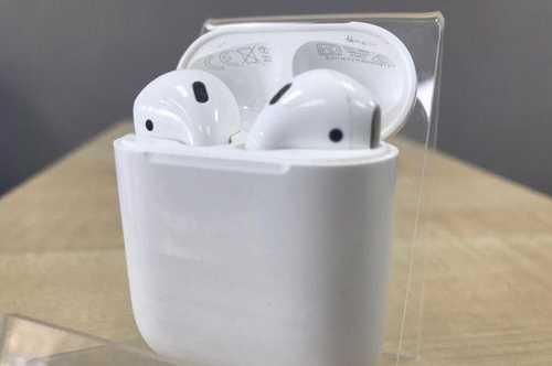 Беспроводные наушники Apple AirPods1