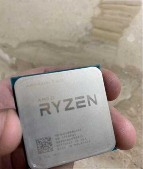 Процессор AMD Ryzen 5 1600 вместе с куллером
