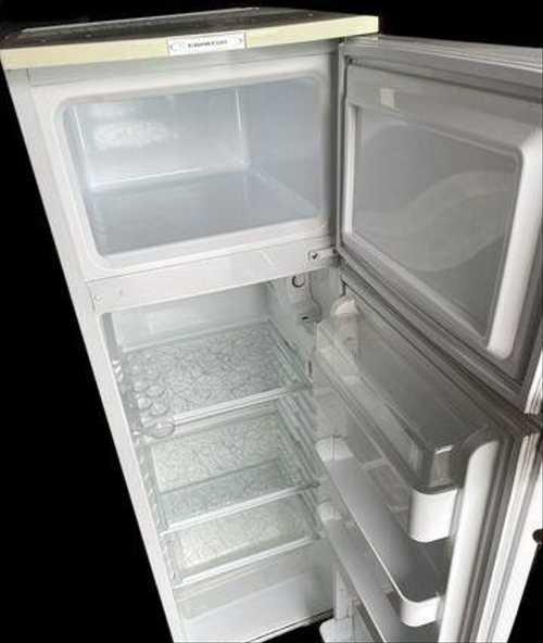 Холодильник бу Саратов узкий