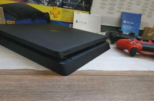 PlayStation 4 Slim 1Tb