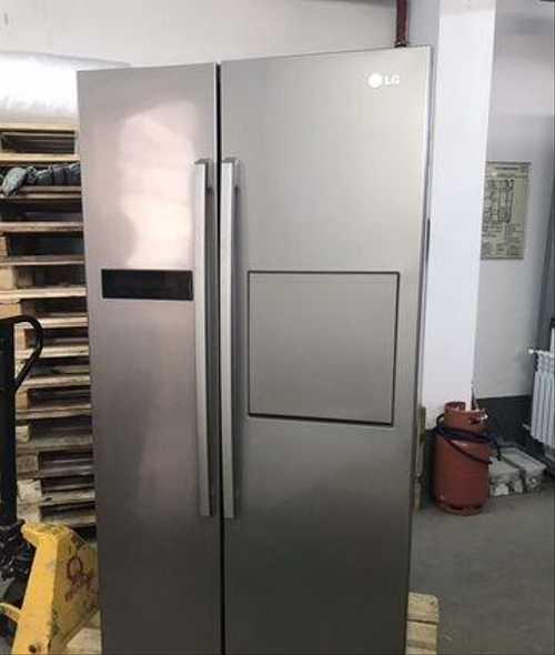 Холодильник (Side-by-Side) LG GW-C207qlqa