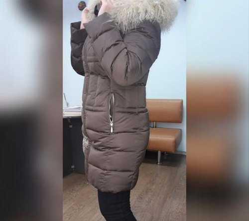 Пуховик женский с шикарным мехом ламы