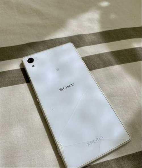 Смартфон Sony Xperia Z2