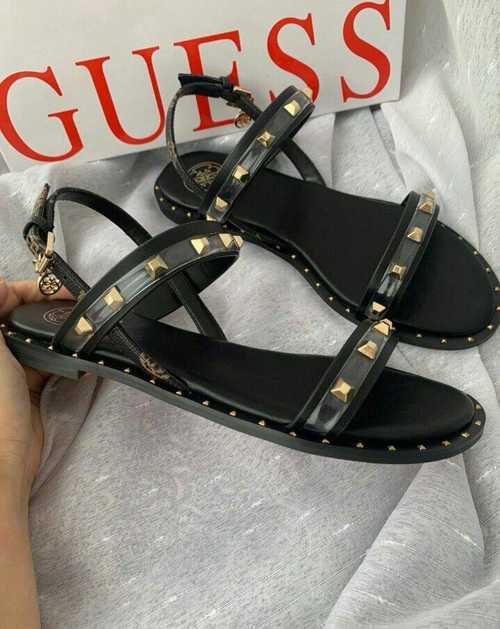 Сандалии Guess