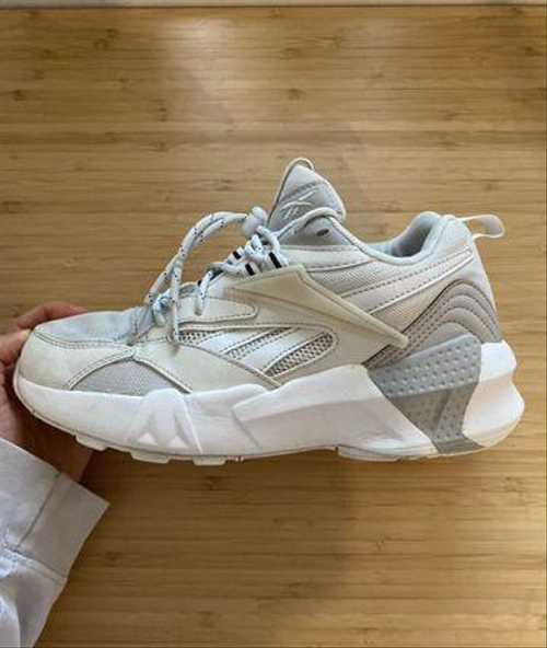 Reebok aztrek
