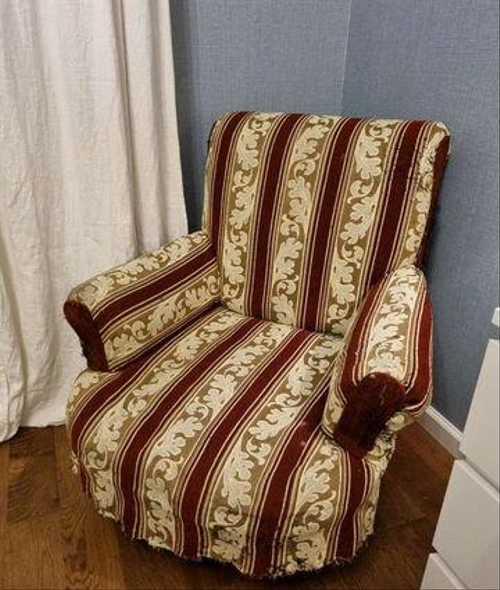 Кресло антикварное под реставрацию