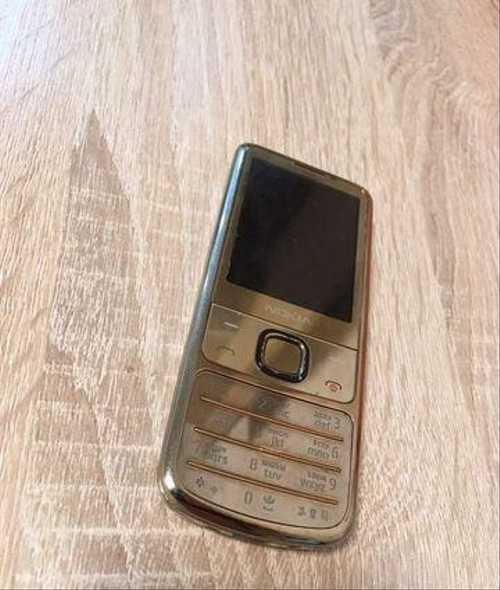Телефон Nokia 6700c оригинал