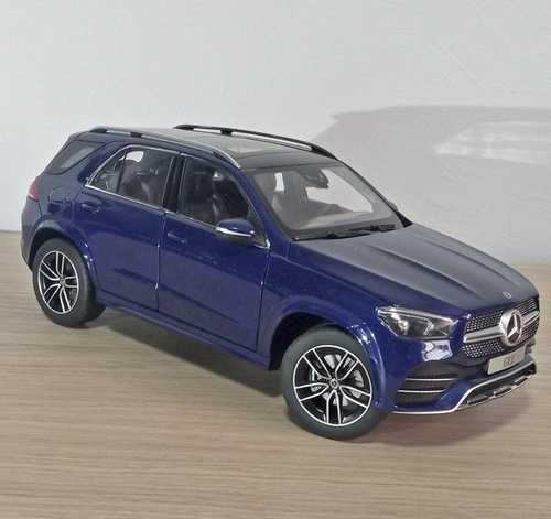 Mercedes-Benz GLE 1/18 Norev