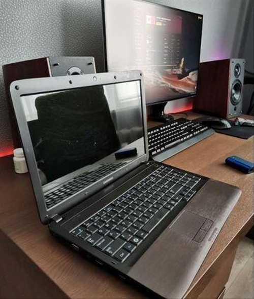 Ноутбук samsung r540