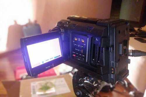 Blackmagic design ursa Mini Pro + PL объективы 6шт