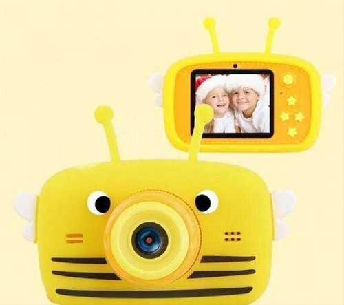 Детский фотоаппарат в чехле Пчелка