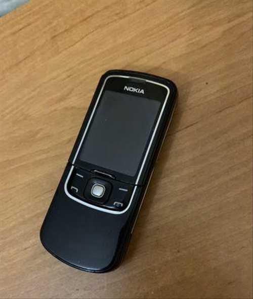 Nokia 8600 luna