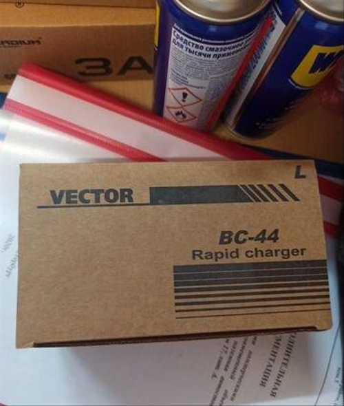 Зарядное устройство Vector BC-44L для рации