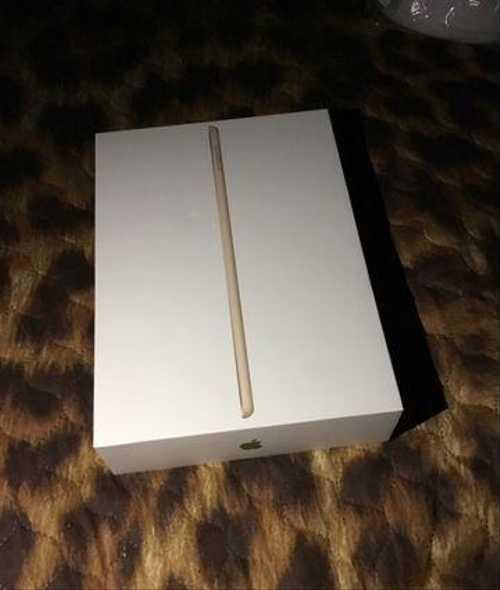 Коробка iPad 2017 оригинал