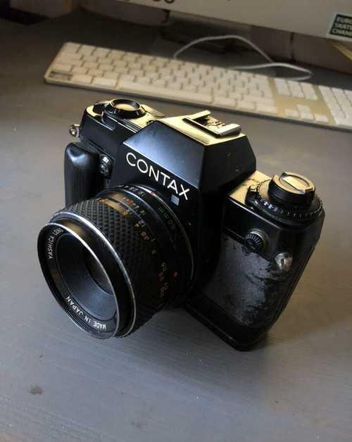 Пленочный фотоаппарат Contax и объектив Yashica 50