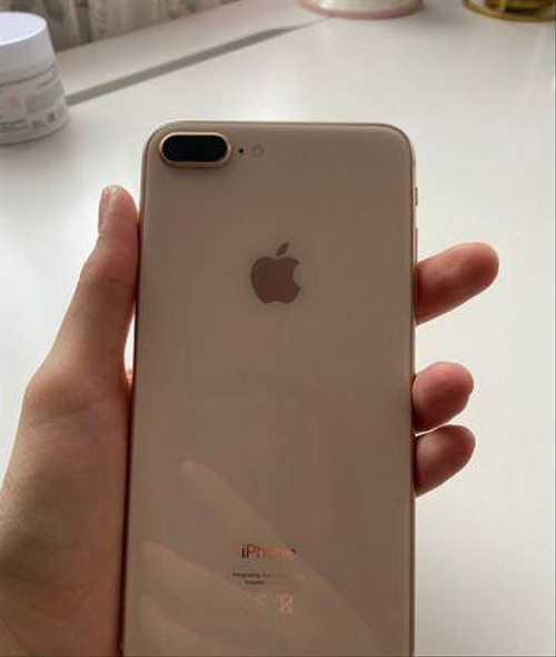 Телефоны iPhone 8плюс 64 gb