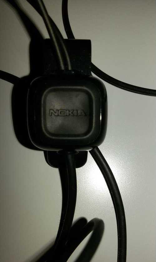 Наушники Nokia